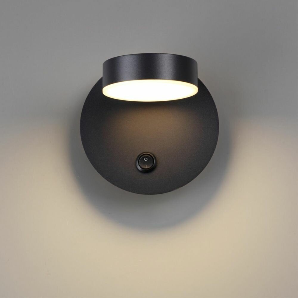 Настенный светодиодный светильник с поворотным механизмом Ledio Lumion Lark 5633/7WL