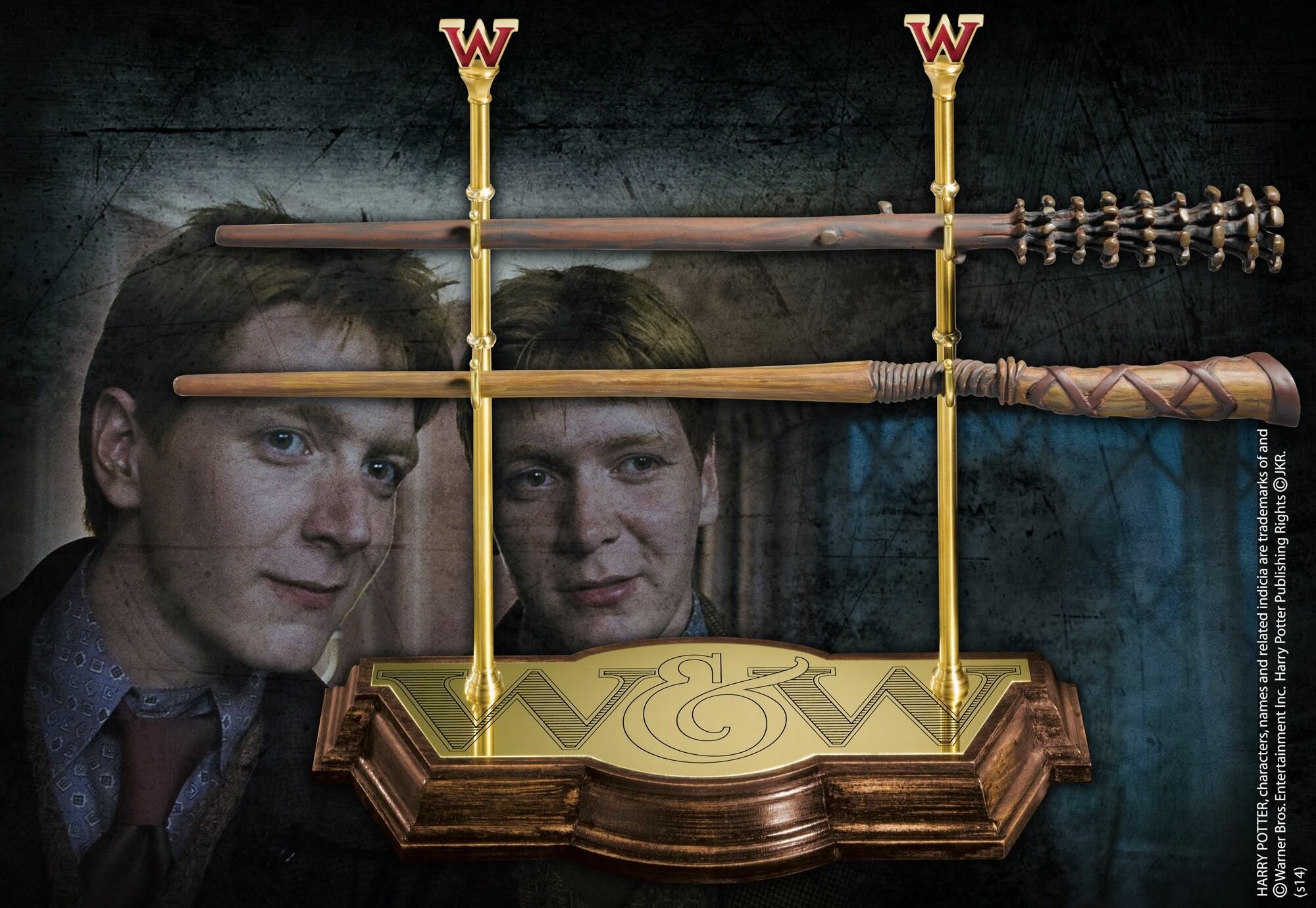 Волшебные палочки Братьев Уизли в Дисплей Боксе Гарри Поттер (Лицензия Англия)