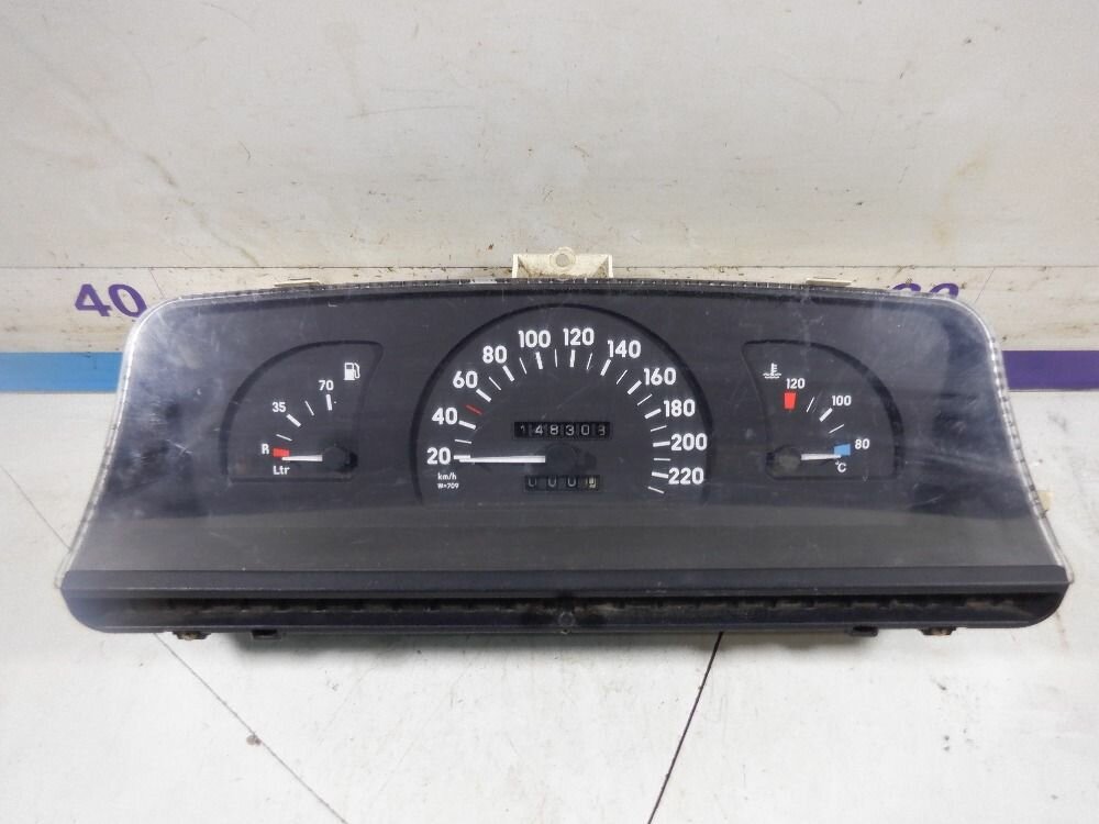Панель приборов Opel Omega A 90213846