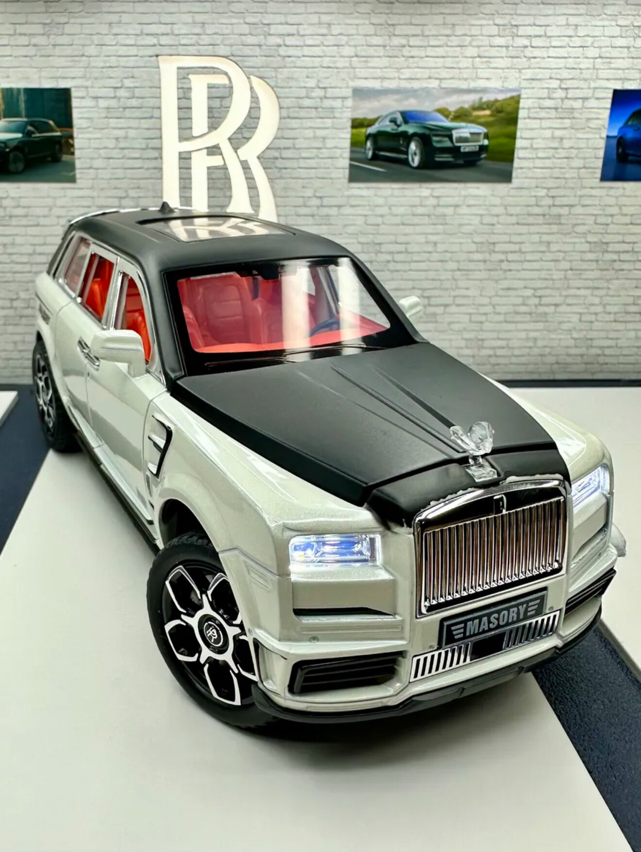 Машинка металлическая Rolls-Royce Cullinan MANSORY