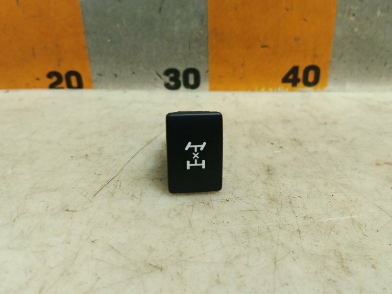 Б/У Кнопка блокировки дифференциала Кнопка Lexus GX460 2012 URJ150 475507 TOYOTA арт. 8472560180