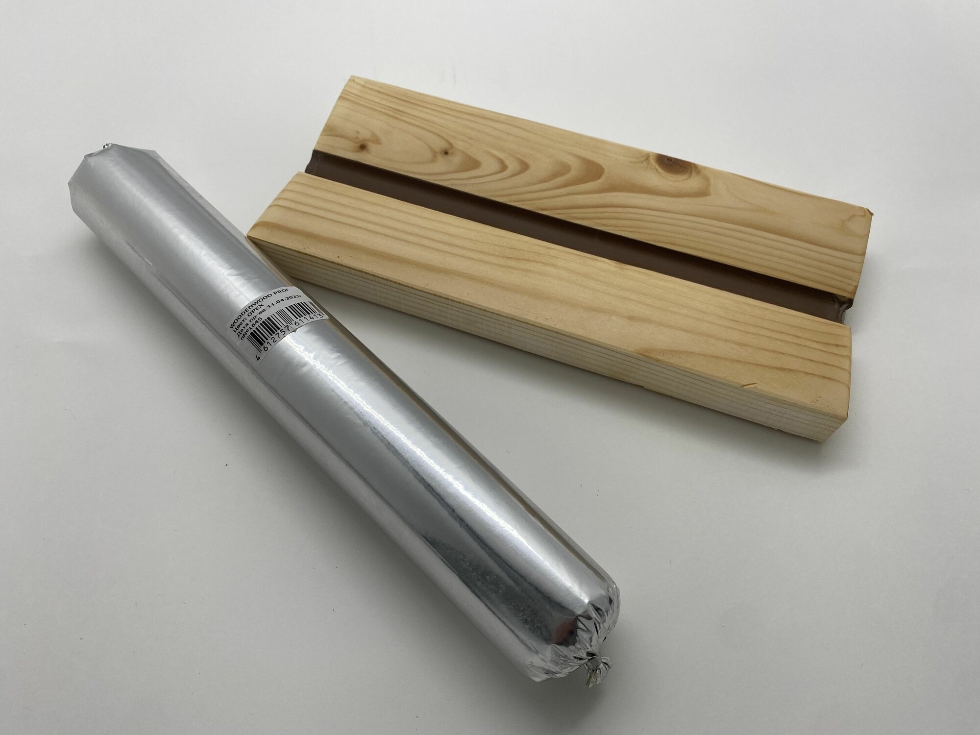 Герметик для дерева WOODENWOOD PROF