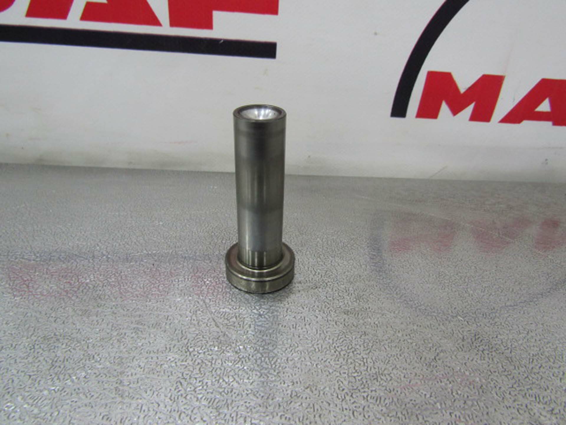 Толкатель клапана двигателя D2876LF04 MAN TGA, есть повреждение