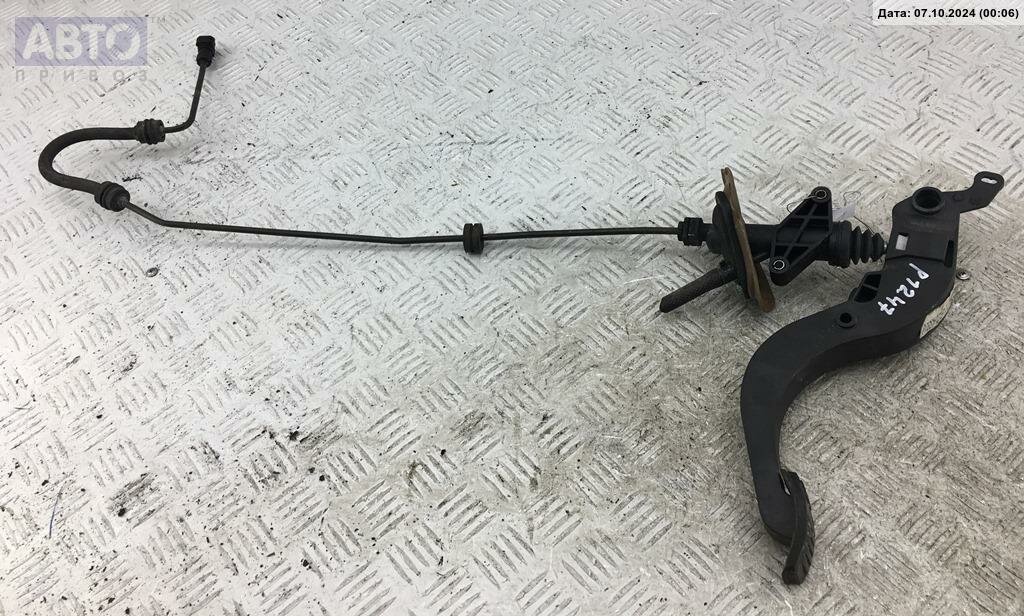 Цилиндр сцепления главный Ford Mondeo 3 (2000-2007)