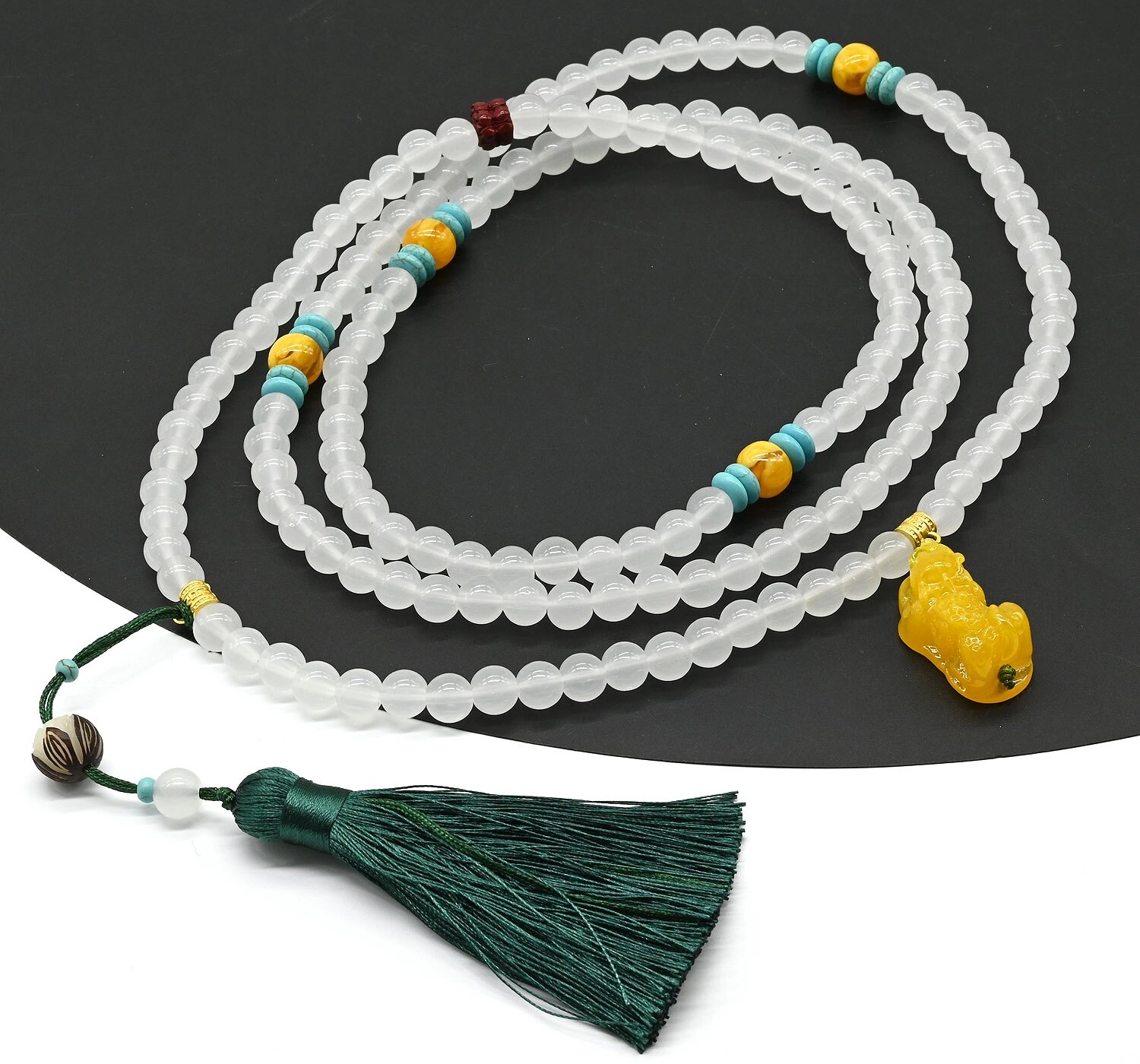 Бусы, кварц