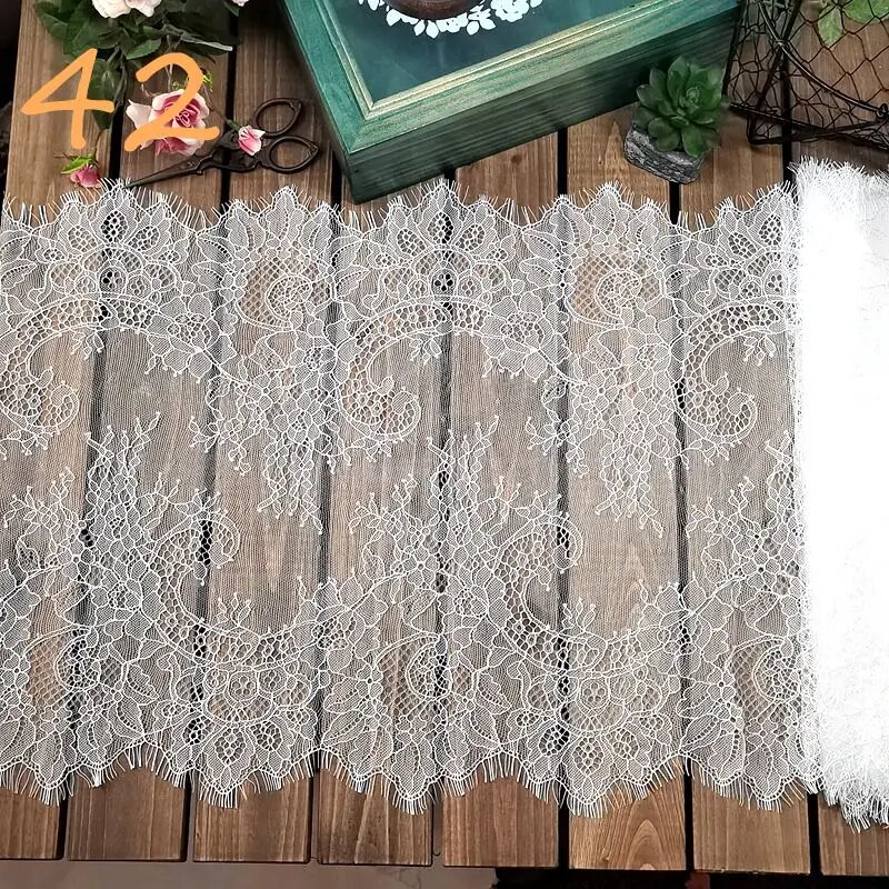 Французское кружево Шантильи 33см 42