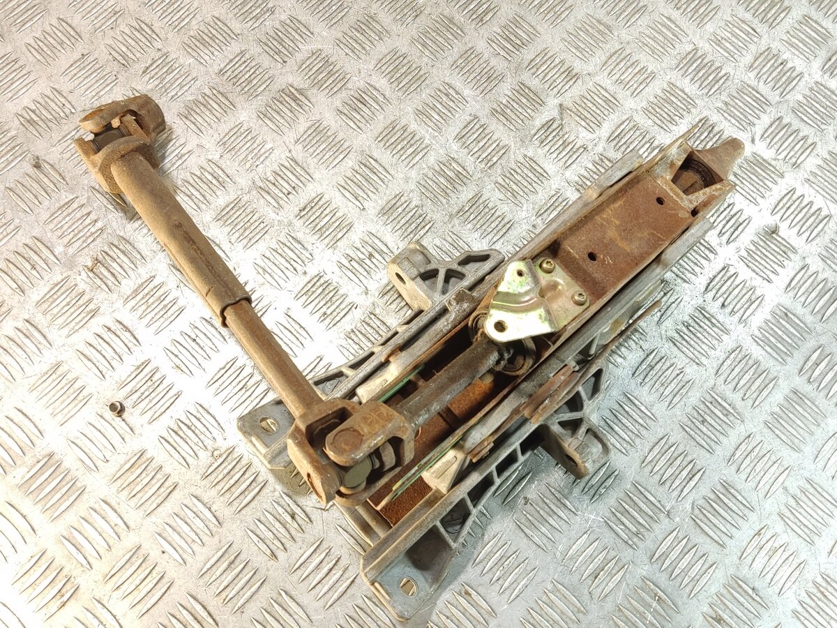 Колонка рулевая MAZDA 3 BK BP4K32AM0B