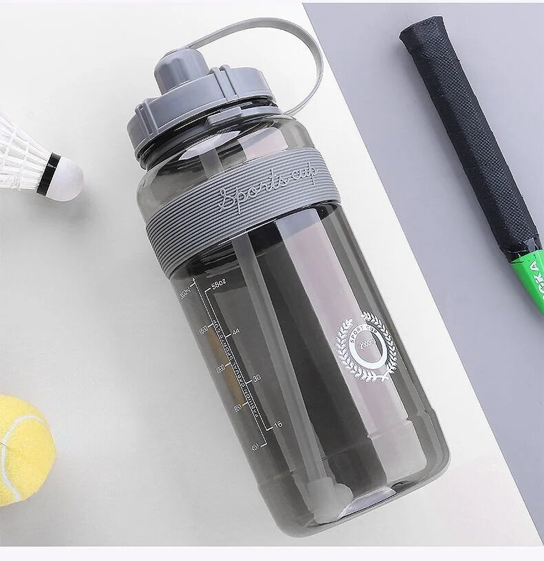 Пластиковая бутылка для воды 2 л BPA Free