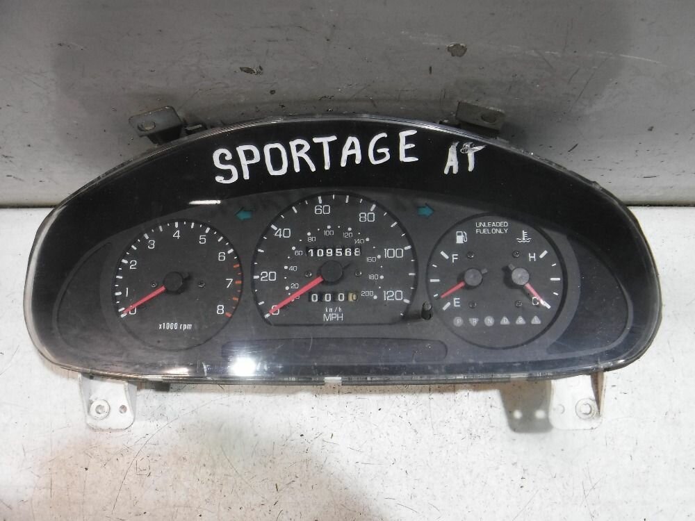 Панель приборов Kia Sportage I 0K08A55430D