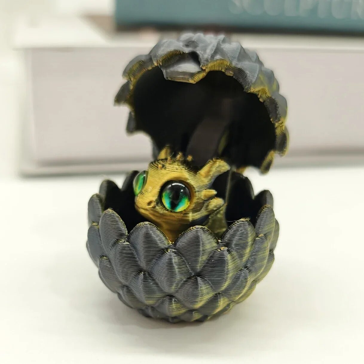 MOONBIFFY Мини-дракон из пластика Black Gold