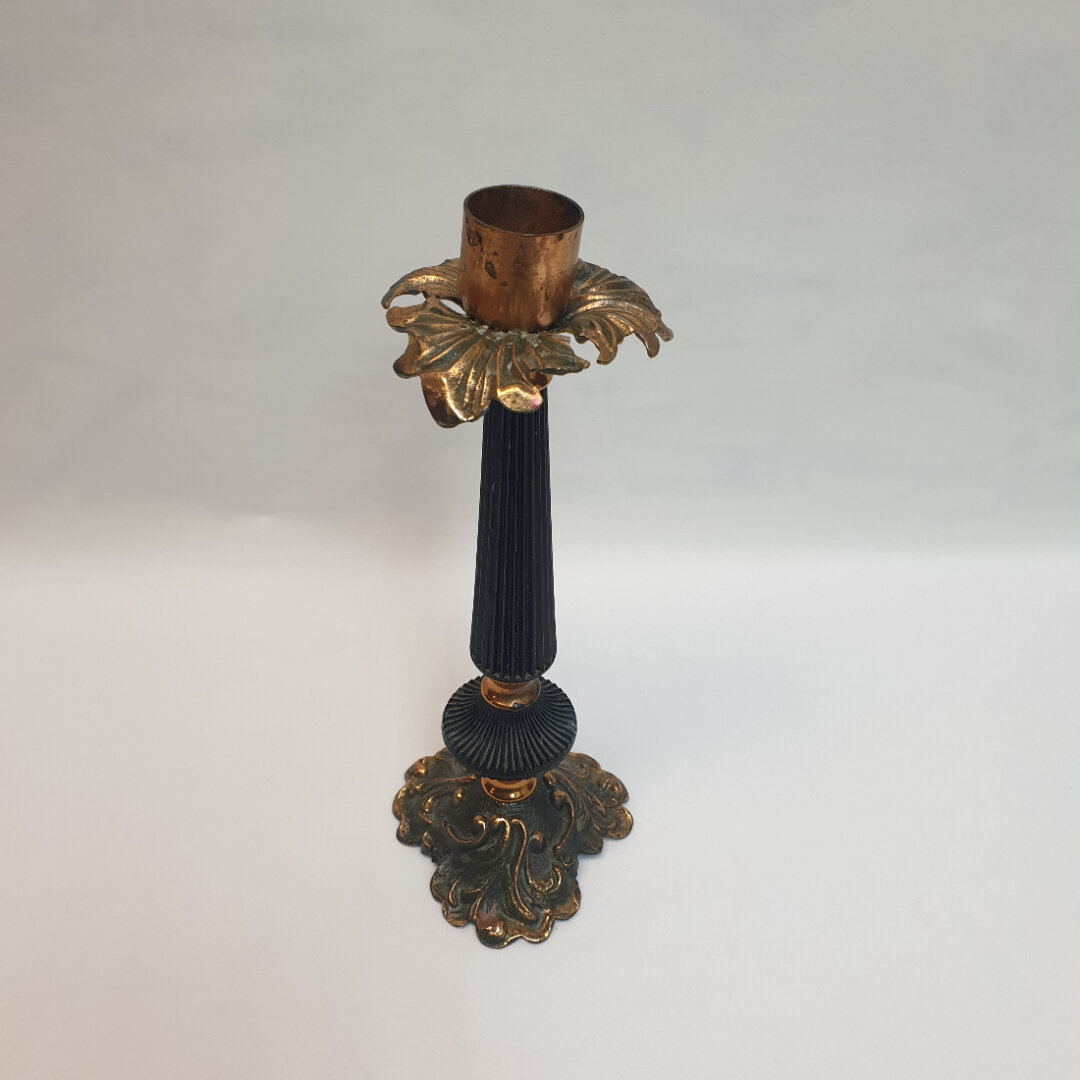 Подсвечник на одну свечу 26 см, литье, пластик. Винтаж.