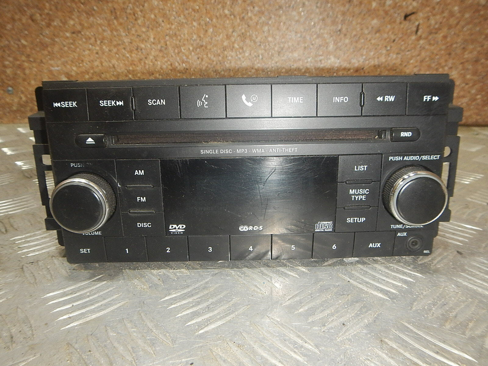 Б/У Магнитола, Dodge (Додж)- AVENGER (07-) DODGE AVENGER (07-14) DVD, CD, MP3 (не работает дисковод) Без видимых поврежде...