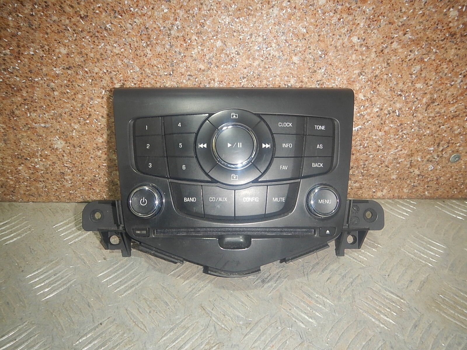 Б/У Магнитола, Chevrolet (Шевроле)-CRUZE (09-) CHEVROLET CRUZE (09-15) Панель управления магнитолой Без видимых поврежден...