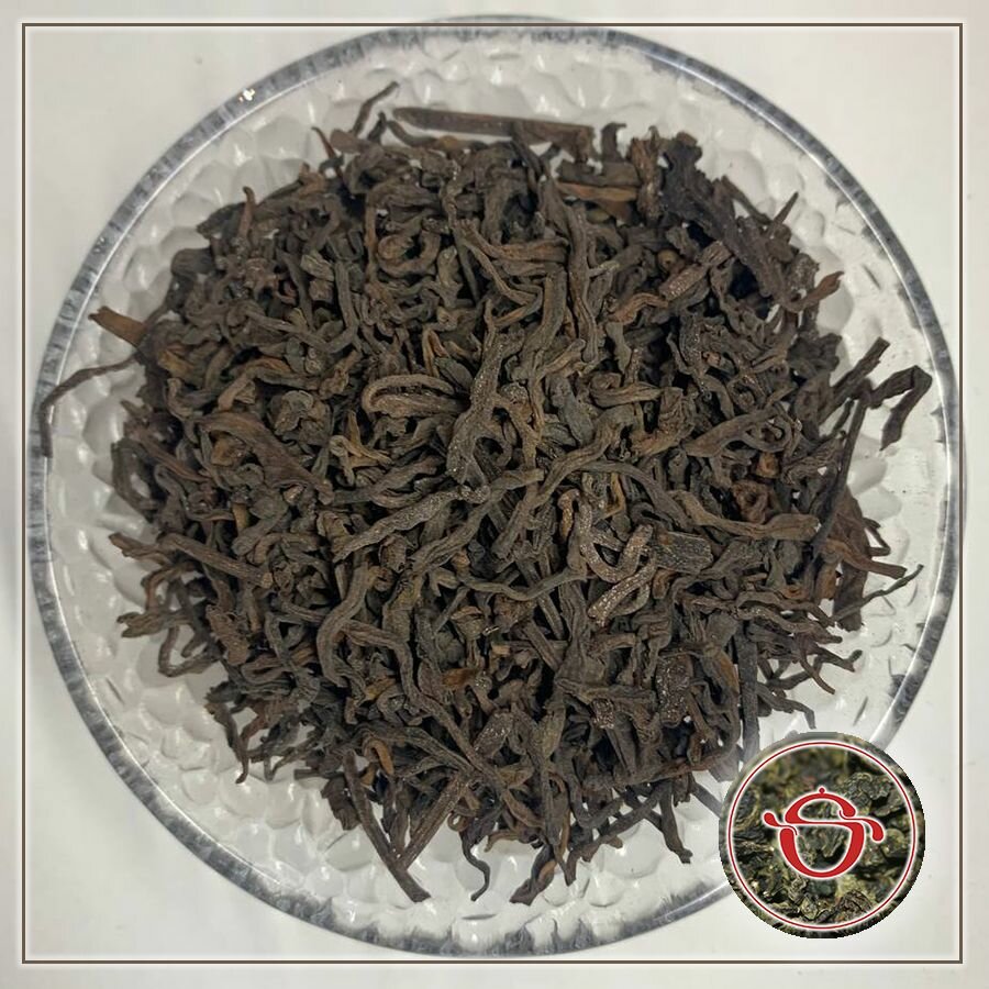 Китайский чай Шу пуэр "Золотой бутон" 1980 год 50 грамм