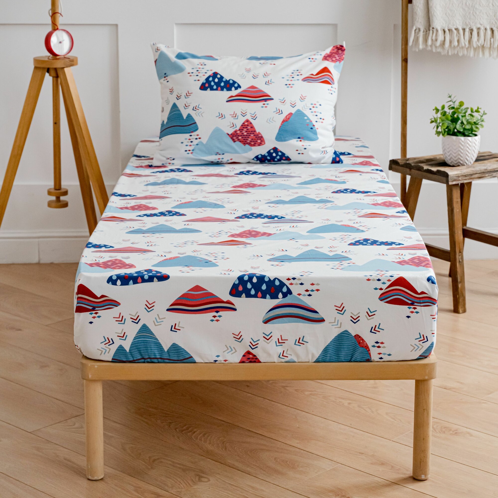 YERRNA Простыня на резинке 90х200+26 см, аналог икеа, 100% хлопок, перкаль, горы