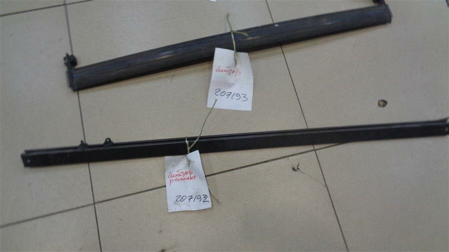 Рейлинг правый от Chevrolet Blazer S15 1995-2005