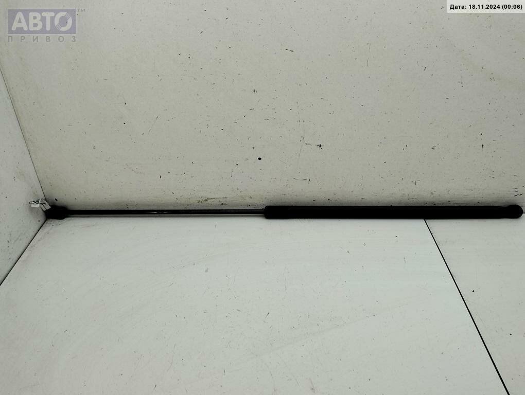 Амортизатор капота Volkswagen Passat B6