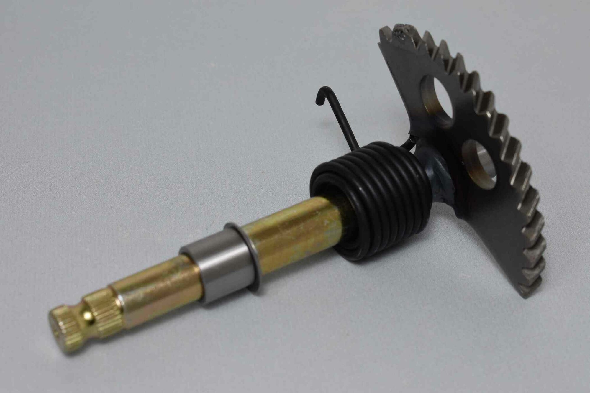 Вал кикстартера с сектором 157QMJ 150см3