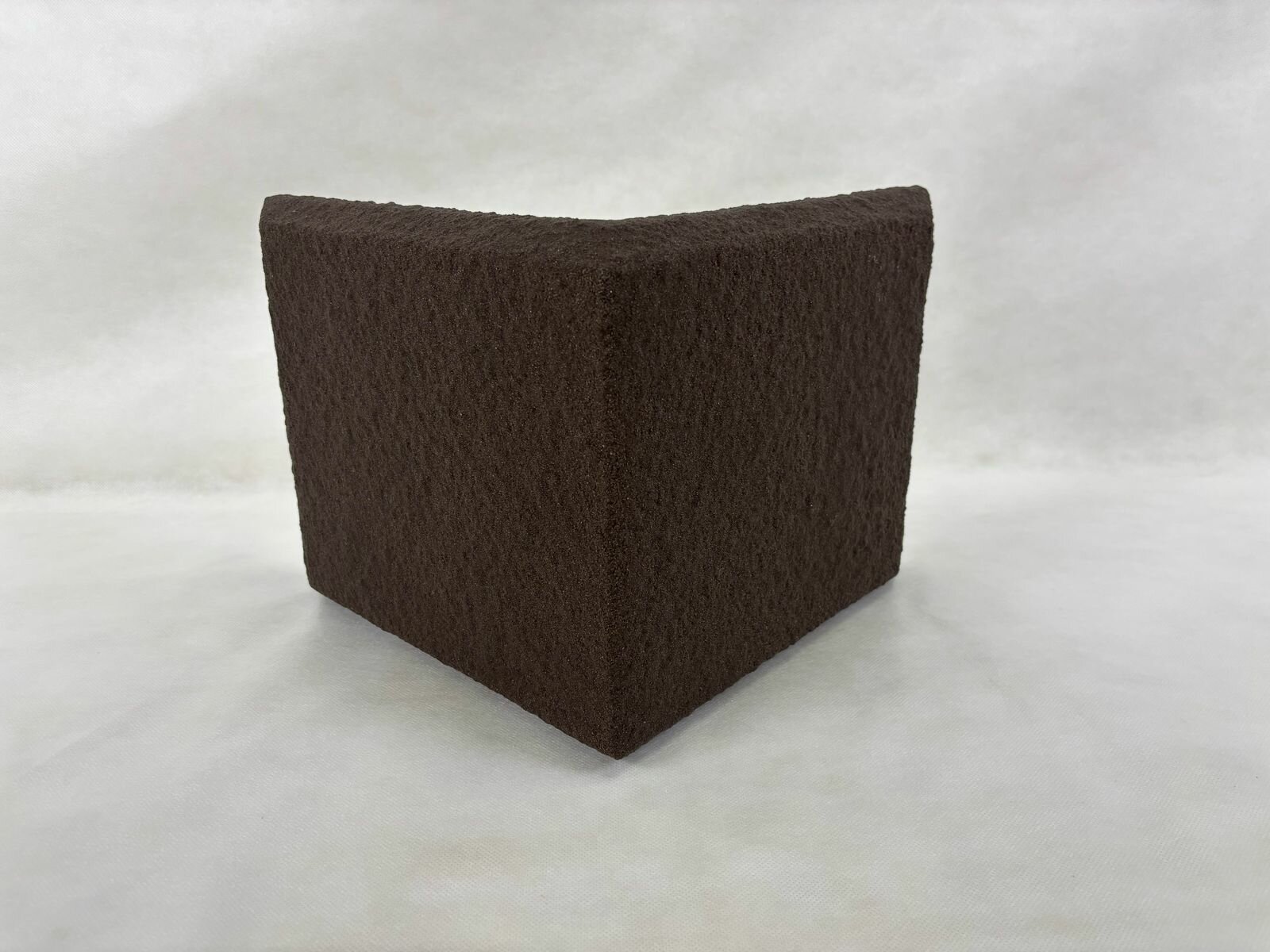 Угловой Рустовый камень 300/300/250 малый