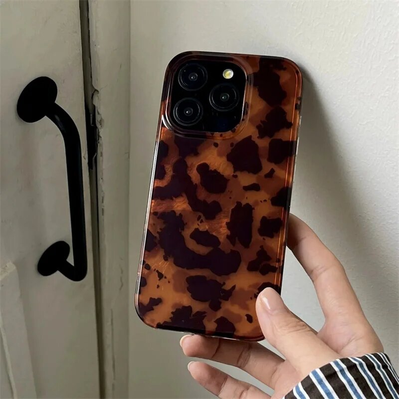 Чехол для iPhone 11 с леопардовым принтом