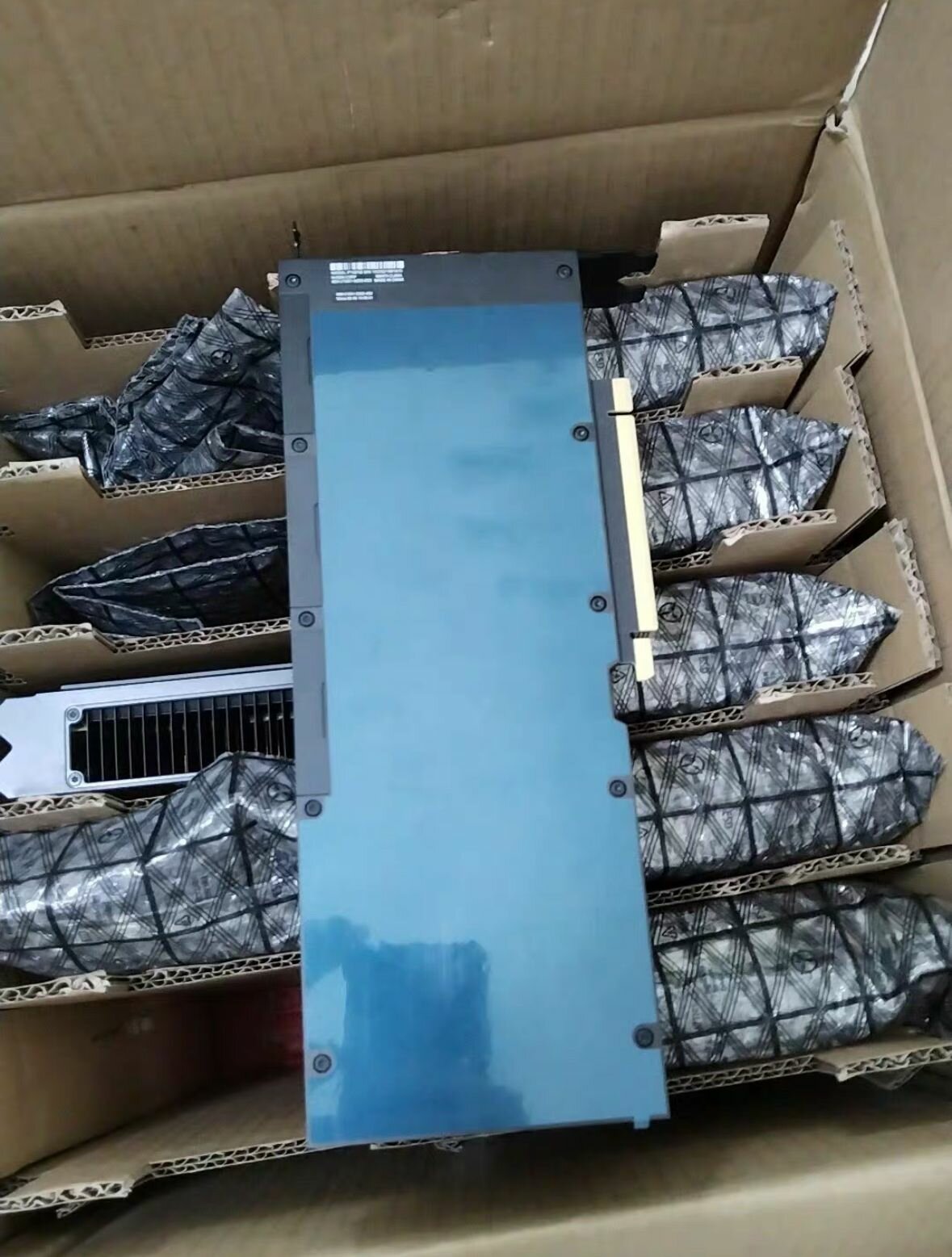 Видеокарта Nvidia A100 40G — фото 1
