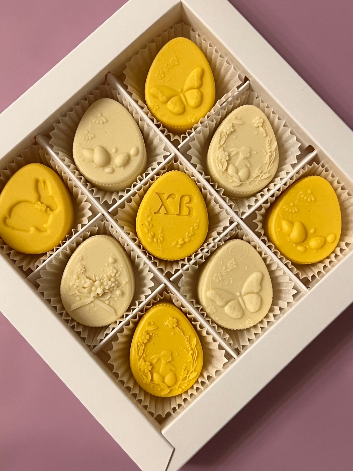 Шоколадные яйца "Набор №42 - 9 яйц", белый шоколад, ручная работа