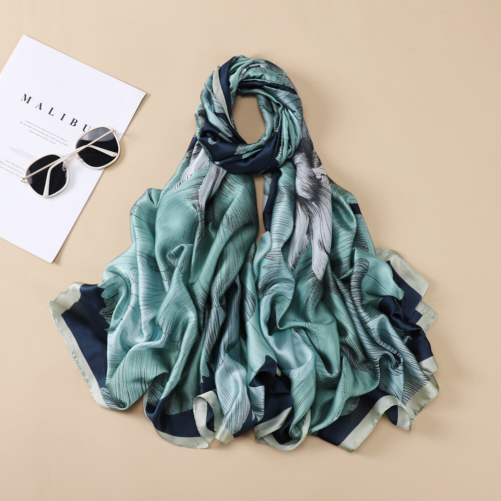 Комплект с шарфом