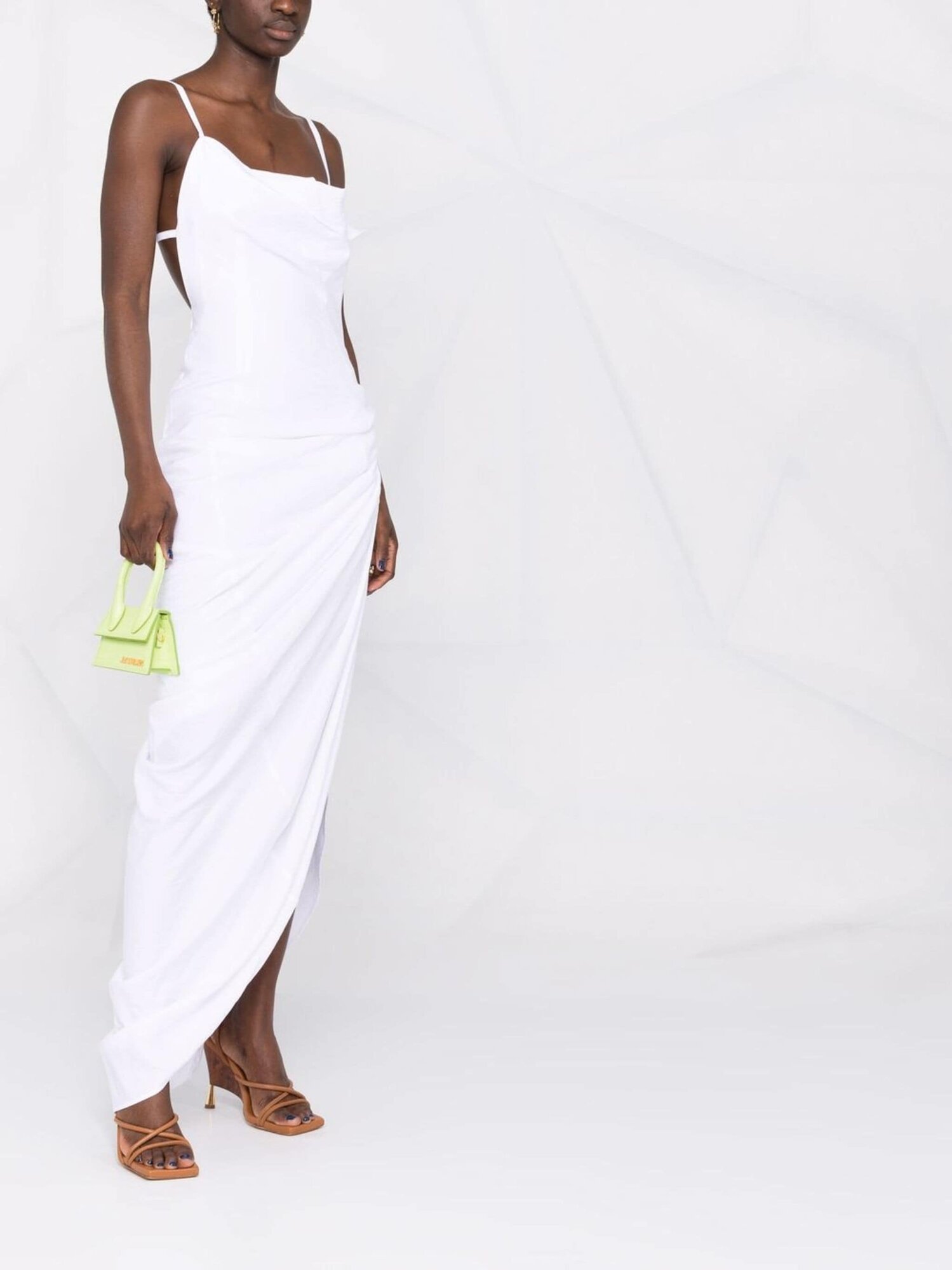 Халат Jacquemus La Robe Saudade Longue, размер 40 EU, бежевый/белый — фото 1