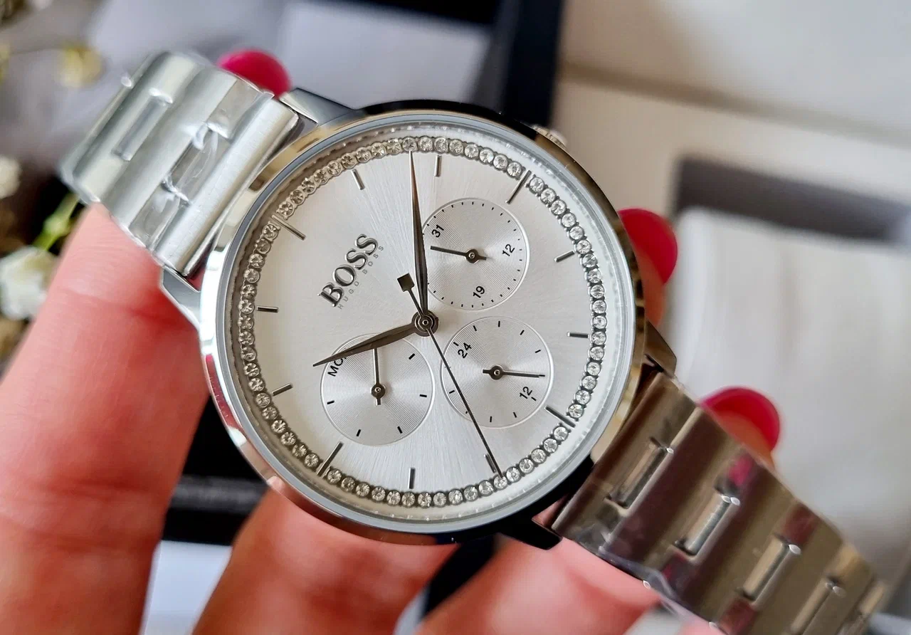 Наручные часы