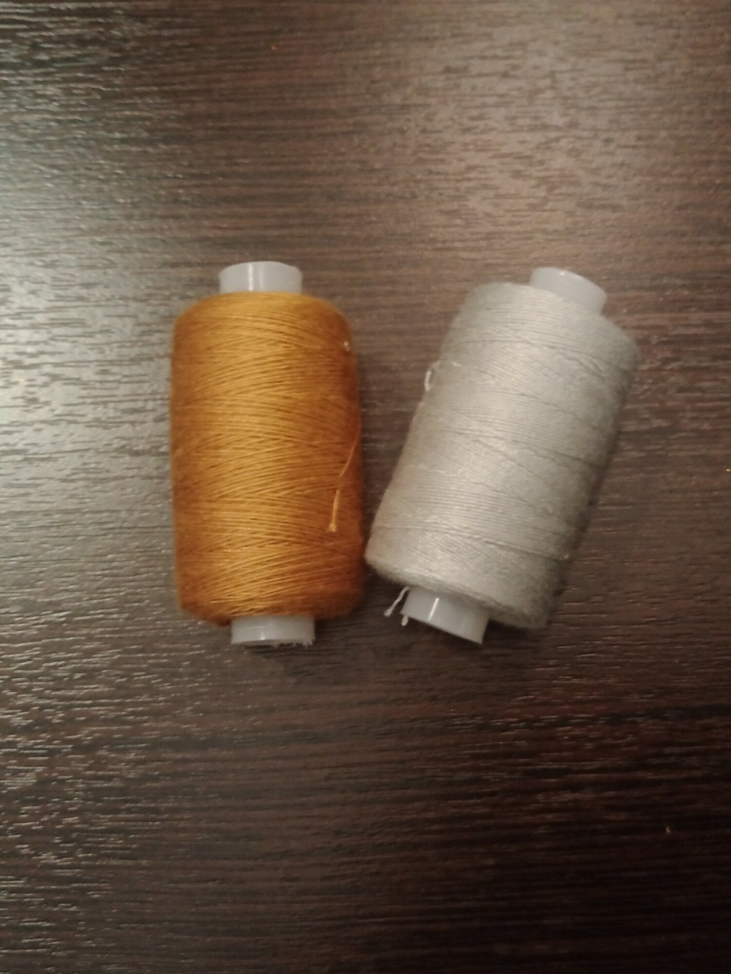 Набор сверхпрочных ниток для отделки джинсовых изделий (для тяжёлых тканей), 2 шт, 400 м