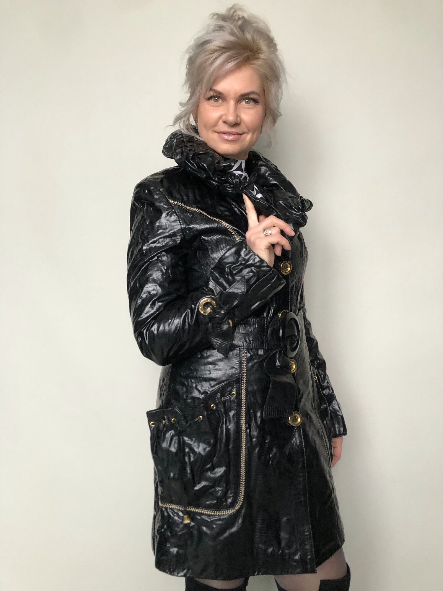 Плащ женский тм MEFI нат. кожа цв.черный дл.85 см р.42-44 /12128/