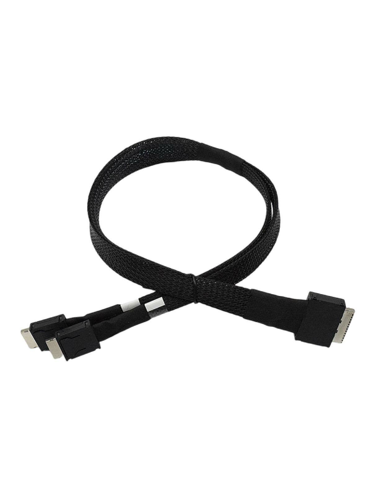 Highly Speed Data Transfer Cable For Servers, 50cm SFF8611 8i to SFF8611 4ix2 Cord for IT Hardware Engineering
