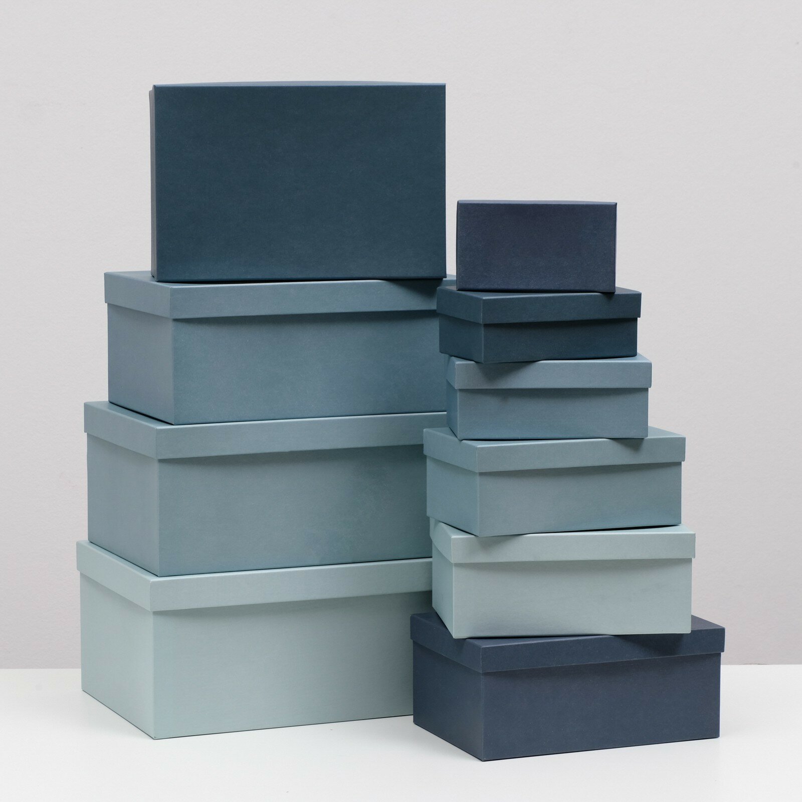 Подарочные коробки 10 в 1 "Барракуда" 30,5 х 20 х 13 - 12 х 6,5 х 4 см