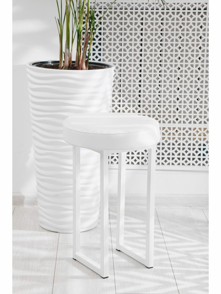 Стул косметолога Драголит, мраморный, круглый, обивка поролон, каркас из кожи, диаметр 32 см