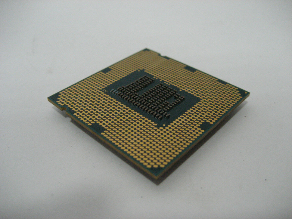 Процессор Intel Core i3-3220 — фото 1