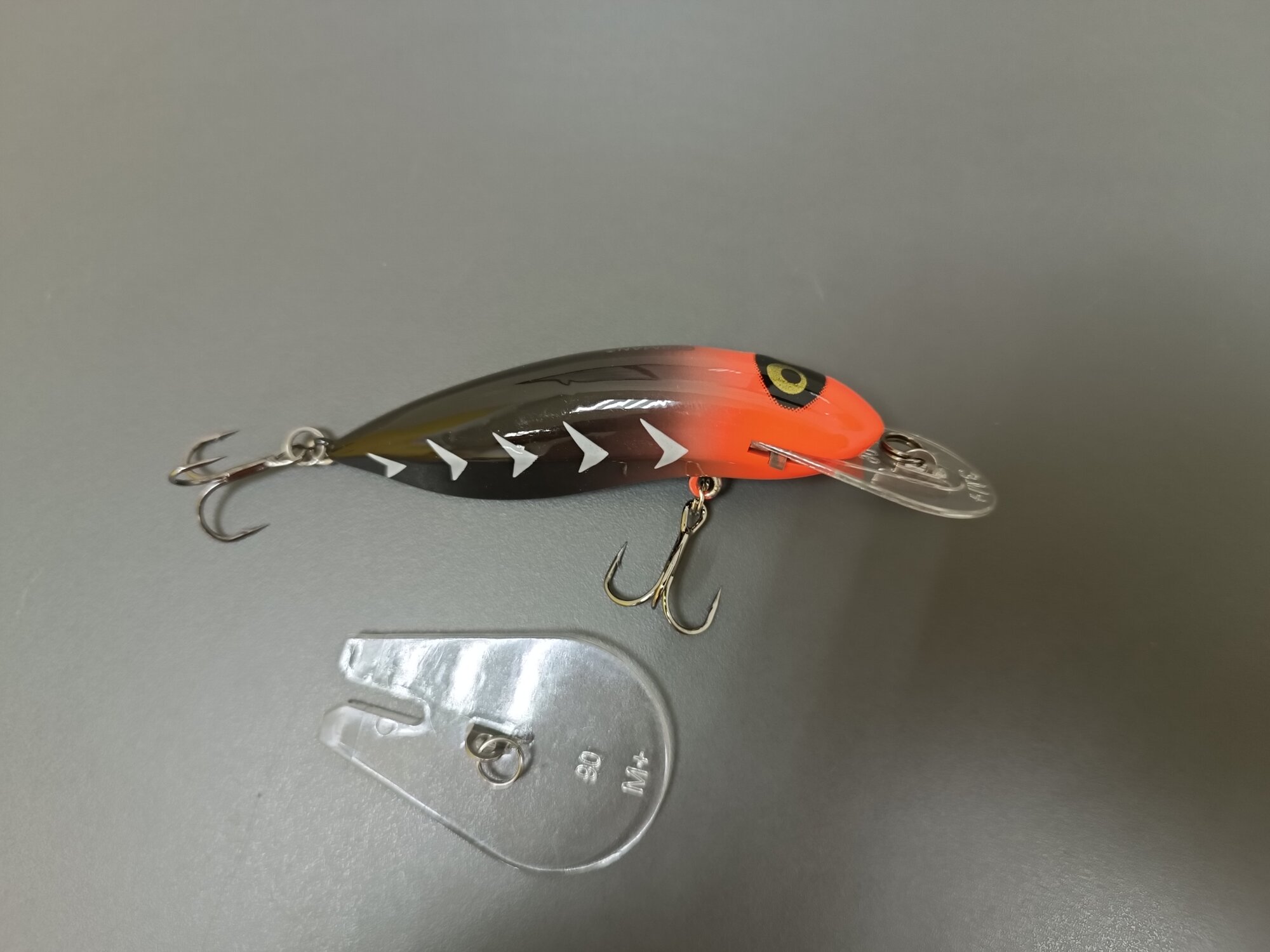 Воблер German Aggressor 85, цвет С230, 85 мм, 12 гр, плавающий, 4 м