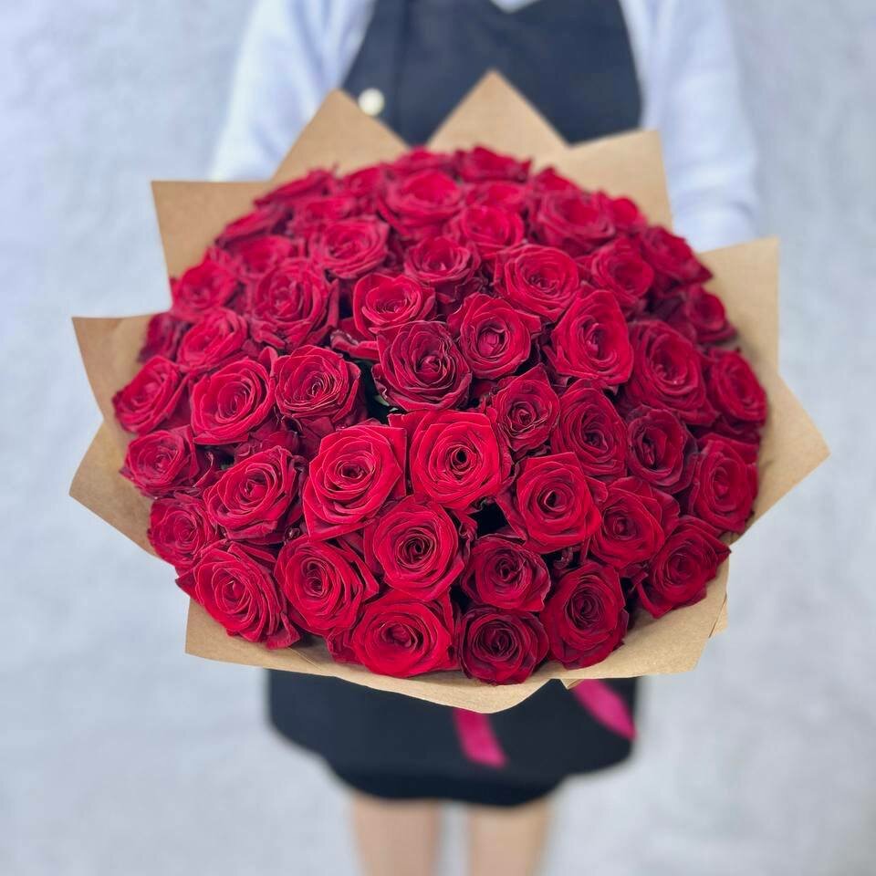 Монобукет Rybe-Flowers "51 роза", крафт, красный, высота 40см