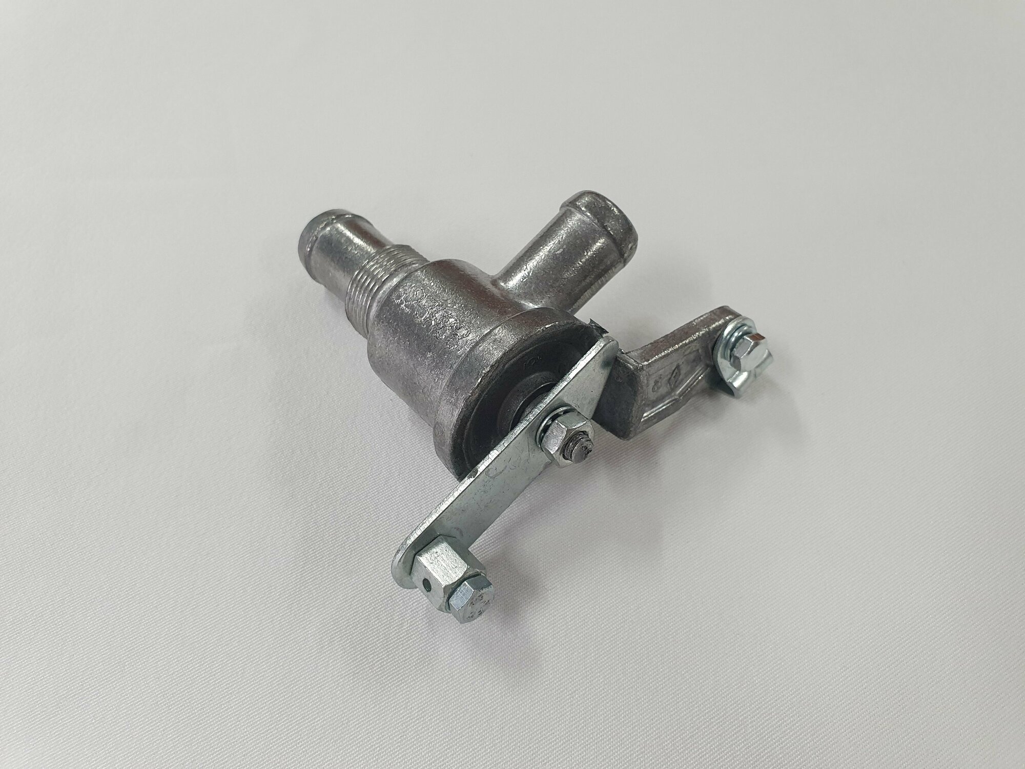 Кран отопителя 5320 КАМАЗ керамический явва 5320-8105165-01