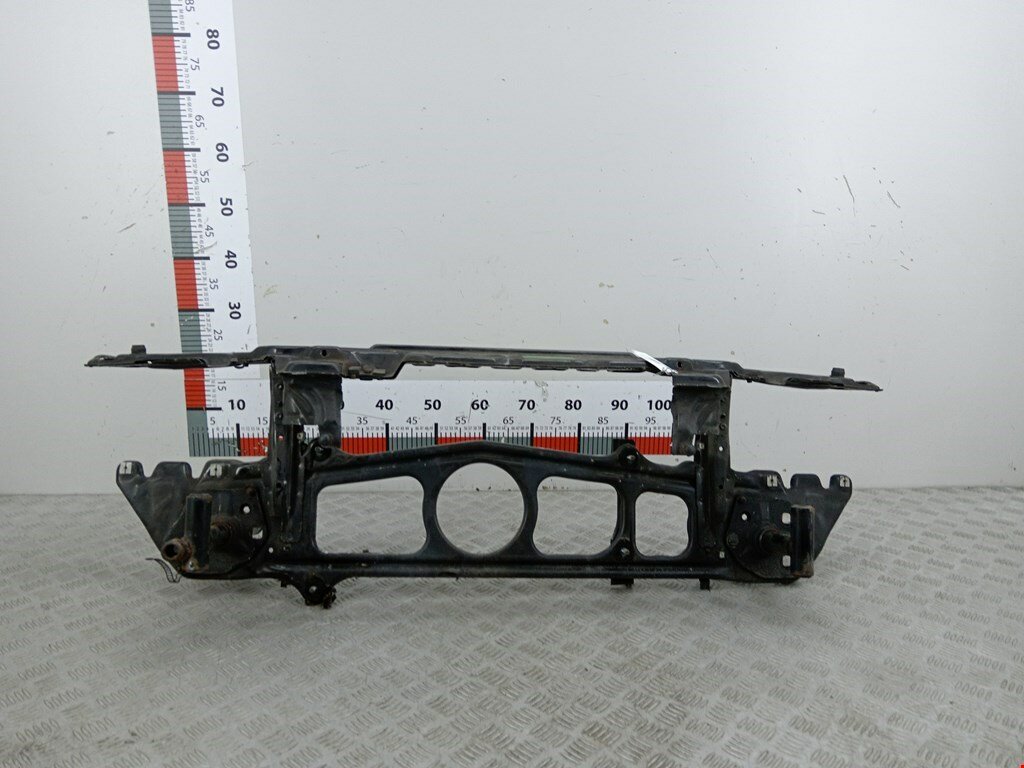 Панель передняя (передняя монтажная панель рамка передняя телевизор) BMW 5-Series (E39) 51718159610 арт. 2192674