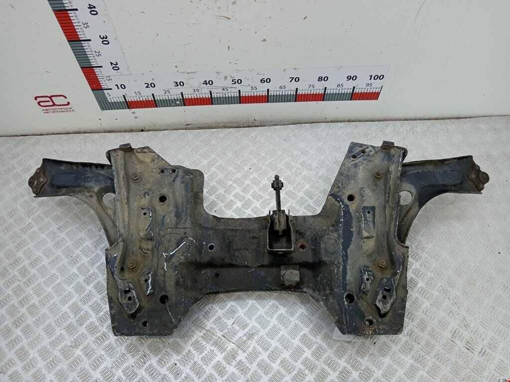 Балка подмоторная (подрамник) Peugeot 207 арт. 2171332