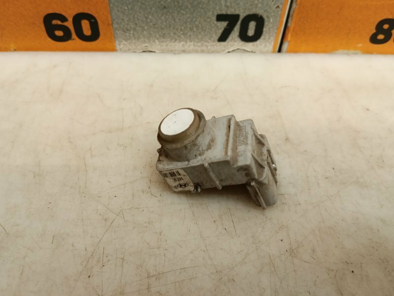 Б/У Датчик парковки Hyundai Solaris 2012 1, RB 361383 Hyundai-KIA арт. 957201R000