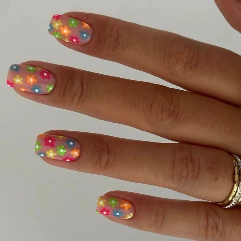 Квадратный Пресс на Ногте Цветок Поддельный, Наклеивается на Ноготь в 12 Размерах, 24 Шт Французские Типсы для ногтей DIY Nail Art Decorations