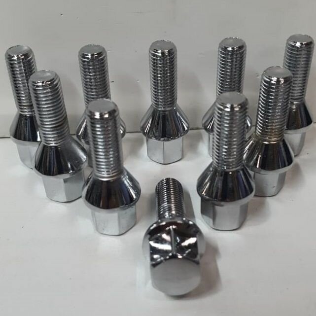 Болт колёсный 12x1,5x28, конус,10 штук