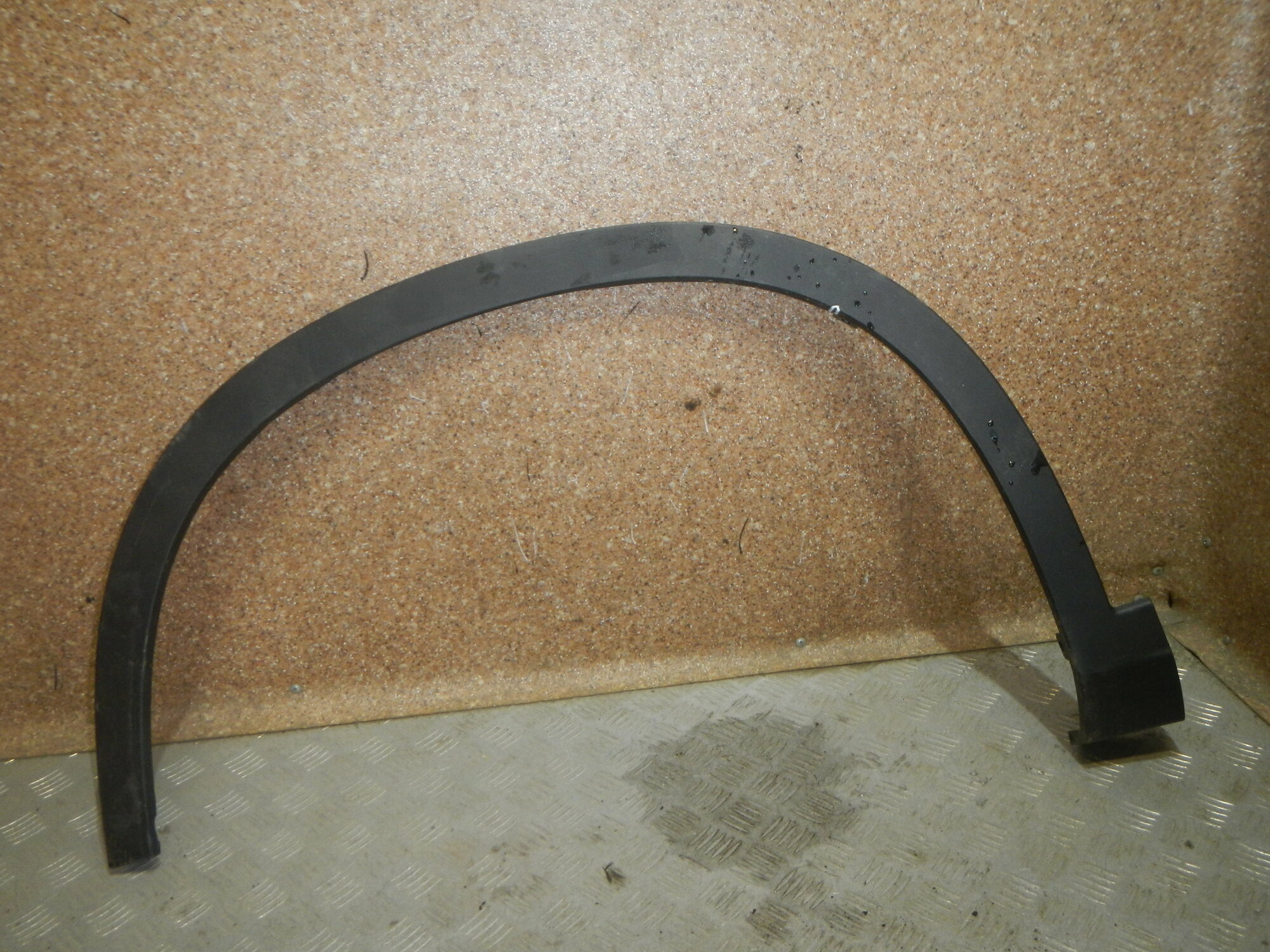 Б/У Накладка крыла переднего левого, Omoda (Омода)-C5 (22-) OMODA C5 (22-) Трещина 2см, сломано крепление. 528703 OMODA ...