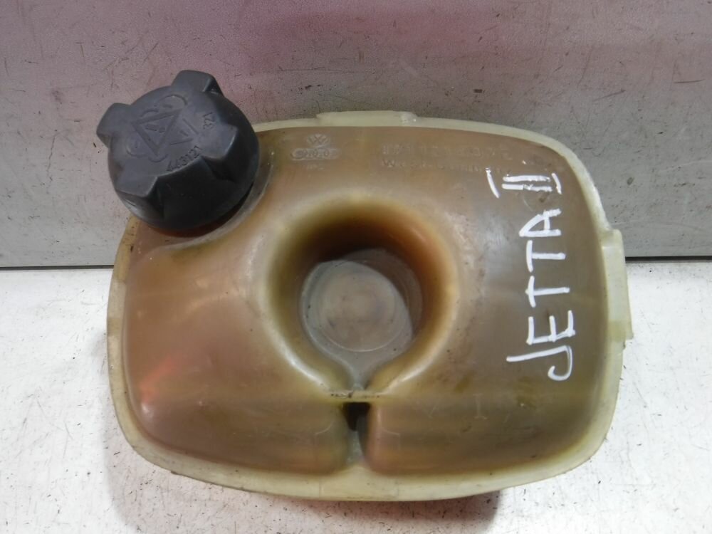 Бачок расширительный VW Jetta II