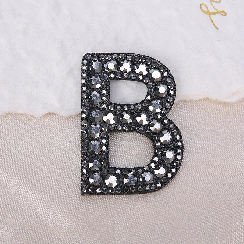 Блестящие значки с надписью "A", черные, 26 шт. B