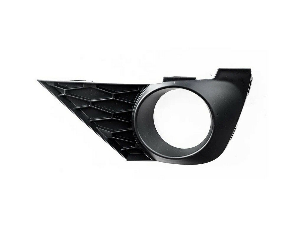 Облицовка переднего бампера с отверстием под противотуманную фару (рамка, очки ПТФ) левая для Лада ХРей