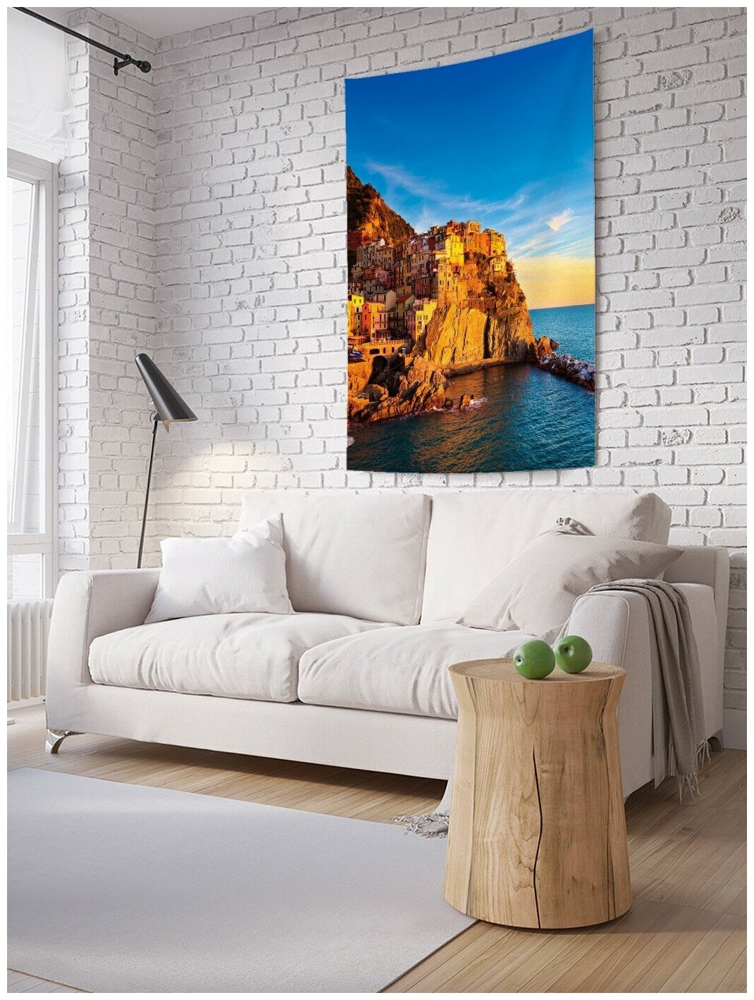 Фотопанно на стену вертикальный из ткани постер 100х150 "Город над морем", JoyArty