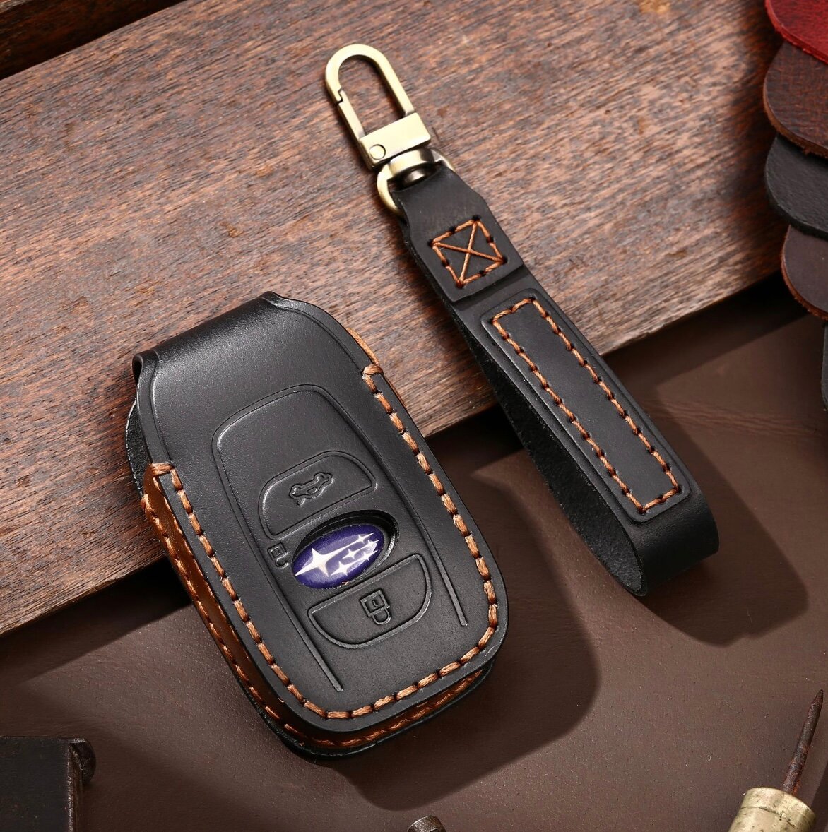 Изысканный кожаный чехол MyPads для автомобильного ключа Subaru XV SV BRZ Forester, Outback, WRX, WRX STI, Legacy, Impreza, Tribeca Субара с вырезо.
