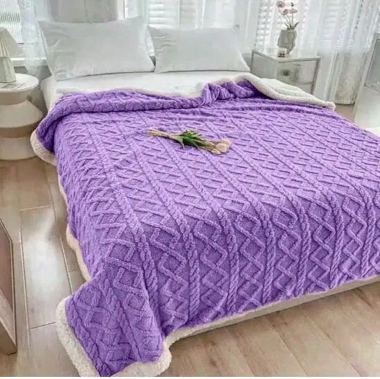 Плед двусторонний барашек 200x230, евро (декор - под вязаную косичку) Фиолетовый